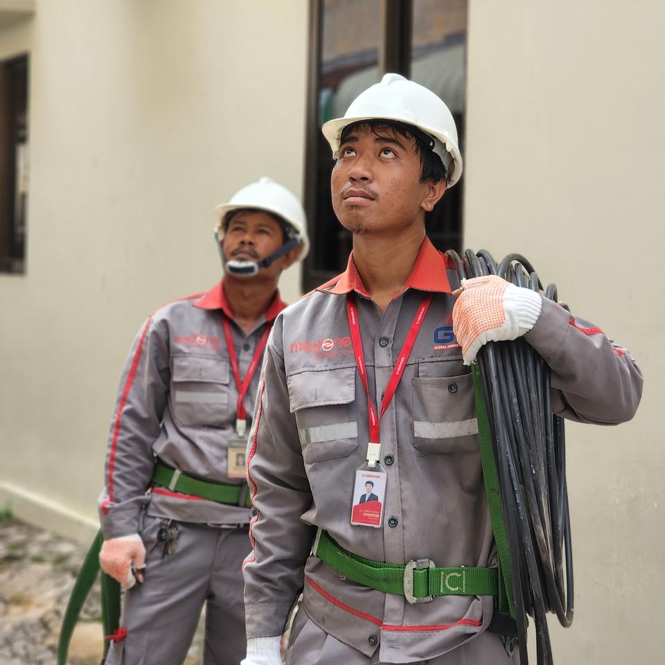 Metfone: Connecting with Love, Overcoming Hardships Together | Kiripost