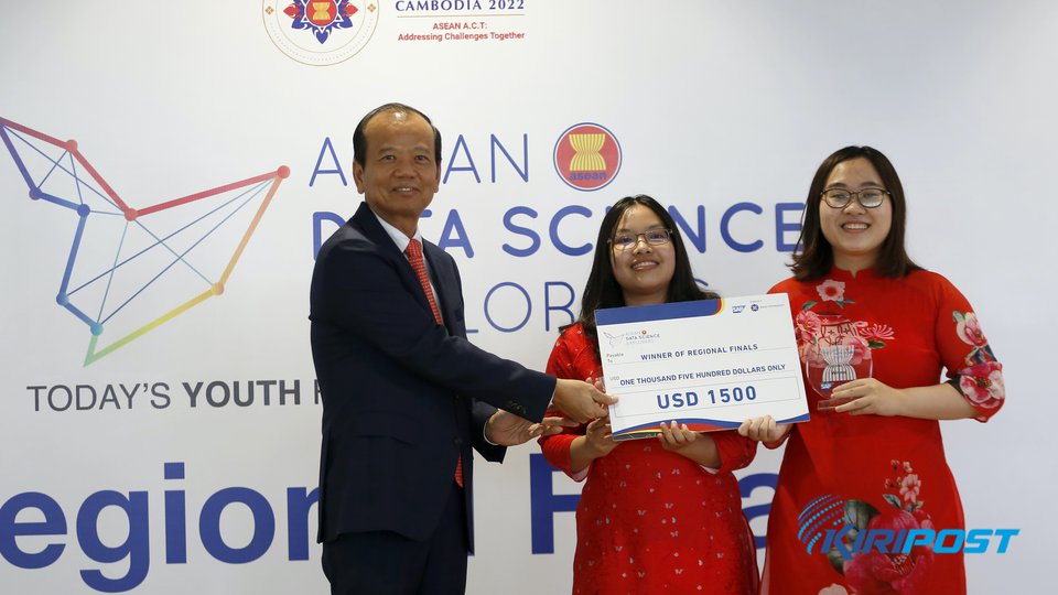 E-waste Solution Scoops Award at Regional Data Competition | Kiripost