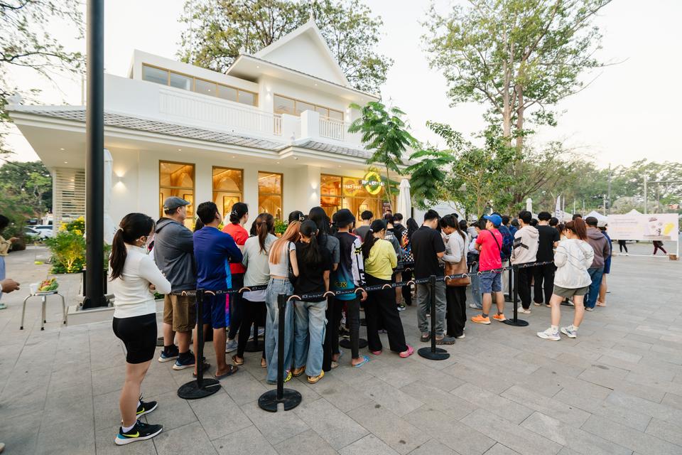TUBE COFFEE Celebrates Grand Opening of Its 61st Store at Royal ...