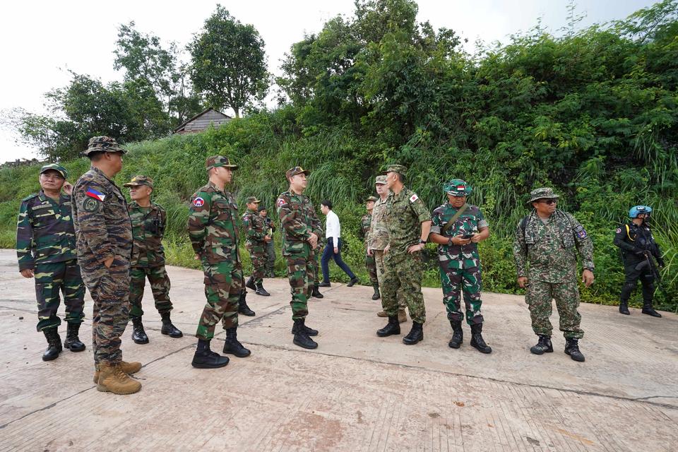 International Observers Visit Border to Assess Situation Amid Ceasefire ...