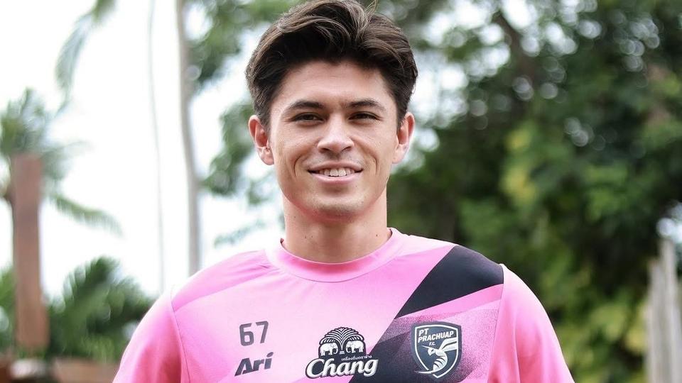 American-Cambodian Football Star Nick Taylor Moves to Thailand | Kiripost