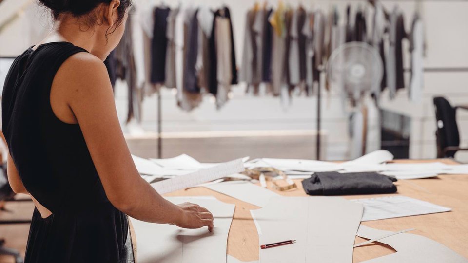 Cambodia's GFT Sector Fuels Economic Recovery with 16.54% Export Surge ...